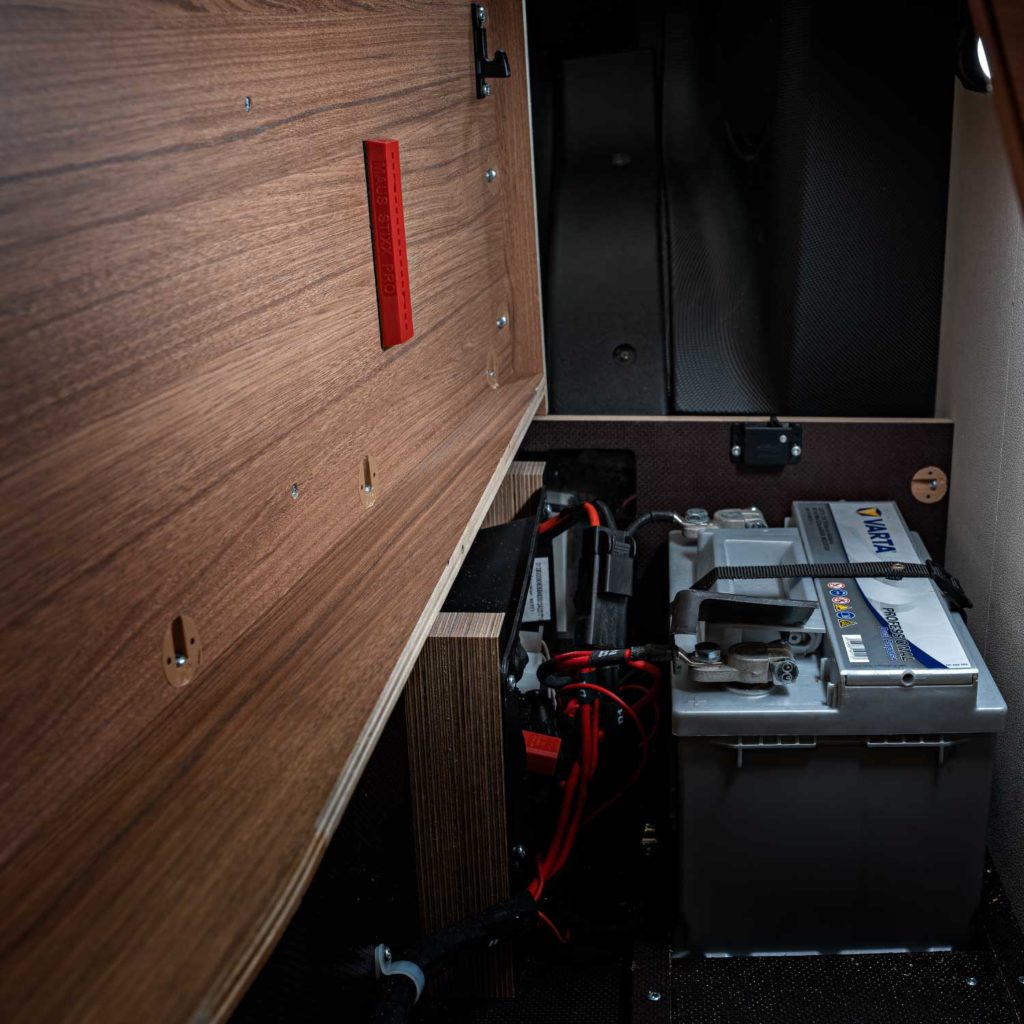 MAUS Stixx Pro Home - Automatic fire protection unit - MAUS®️ Fire Safety